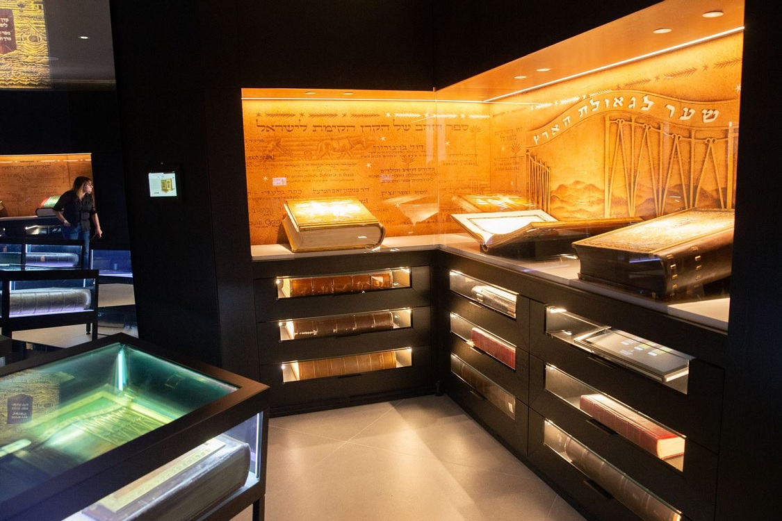 Keren Kayemeth LeIsrael - KKL-JNF - From the Old World to the New World ...